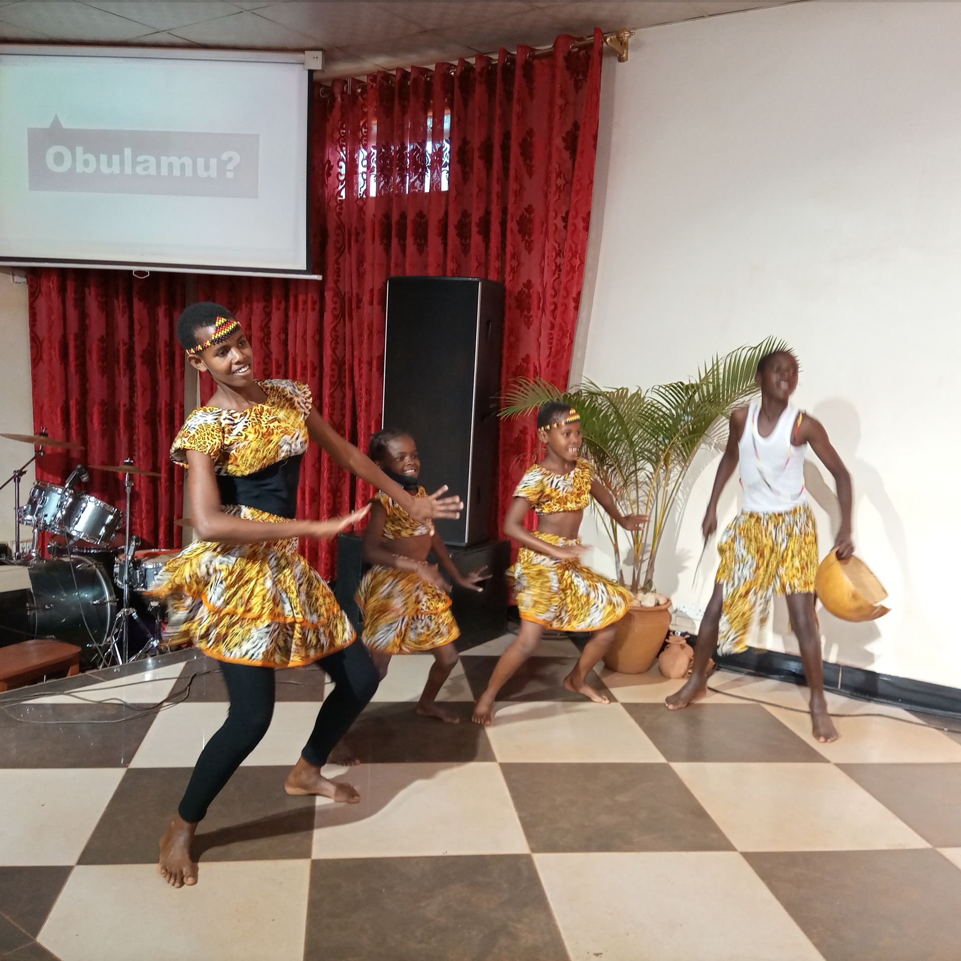 MIGHT FOUNDATION - UpLink - Contribution