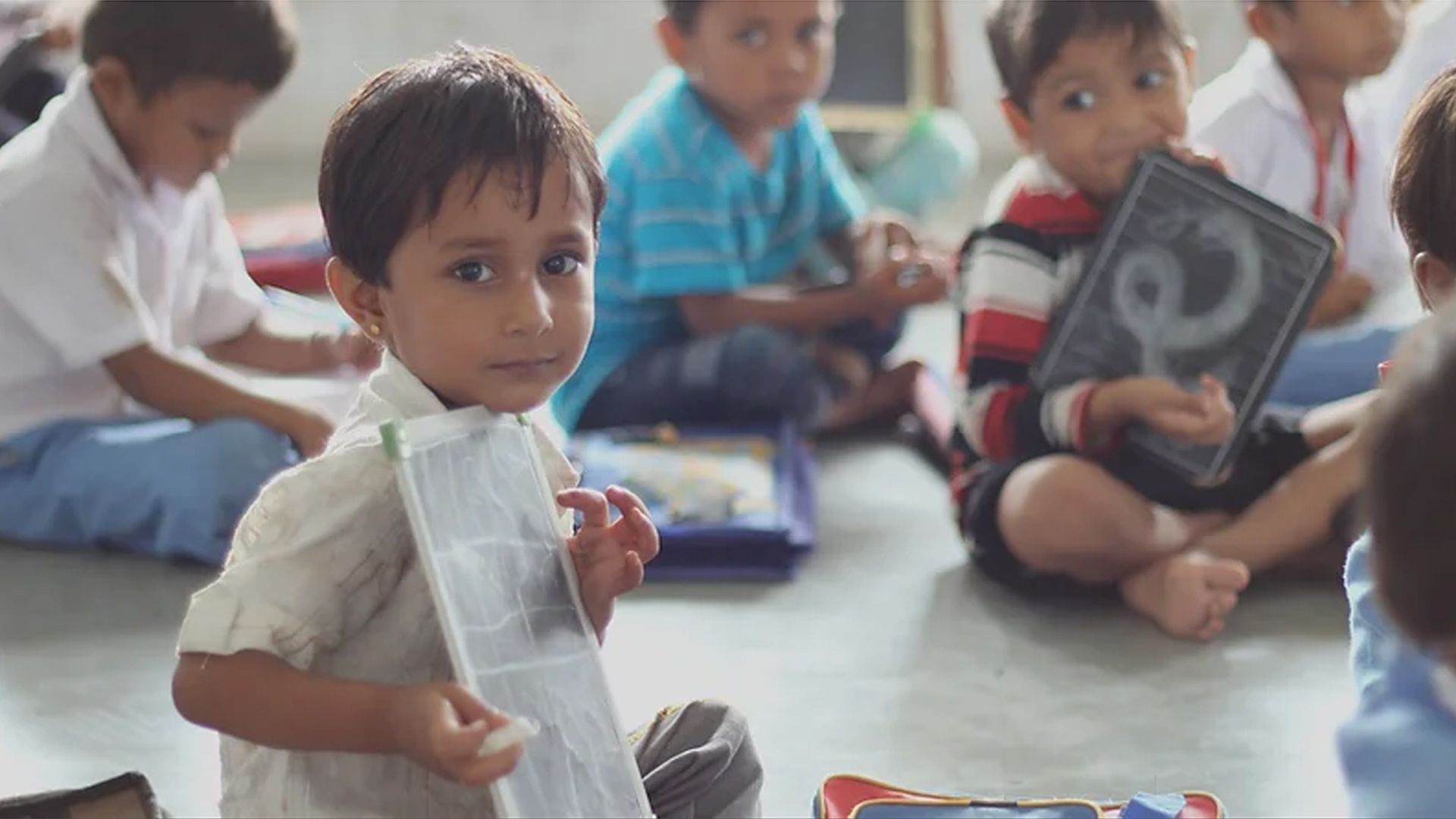 Contribution: Rocket Learning : teacher-parent digital communities to ...