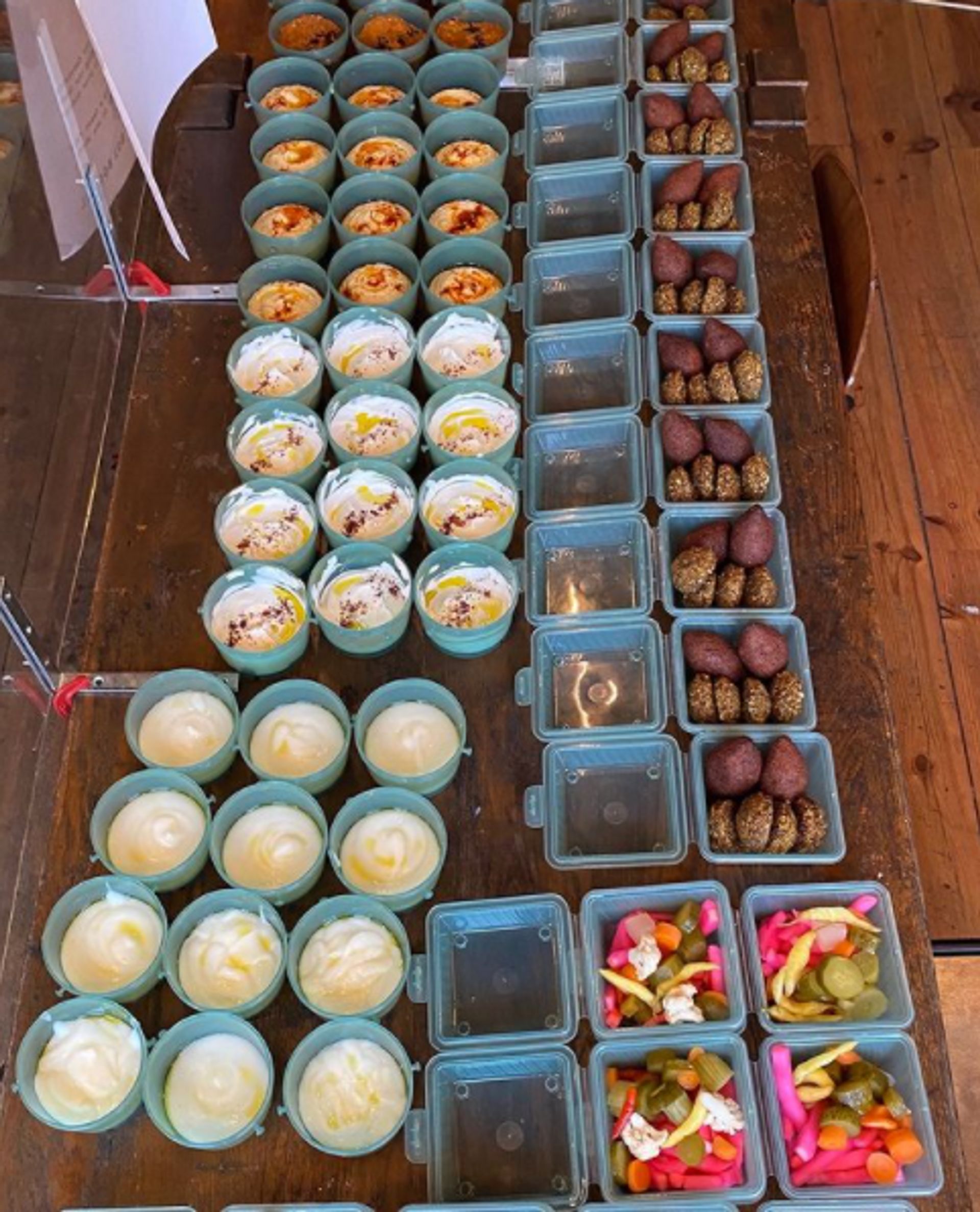 Ozarka B.V.: Reusable Food Packaging - UpLink - Contribution