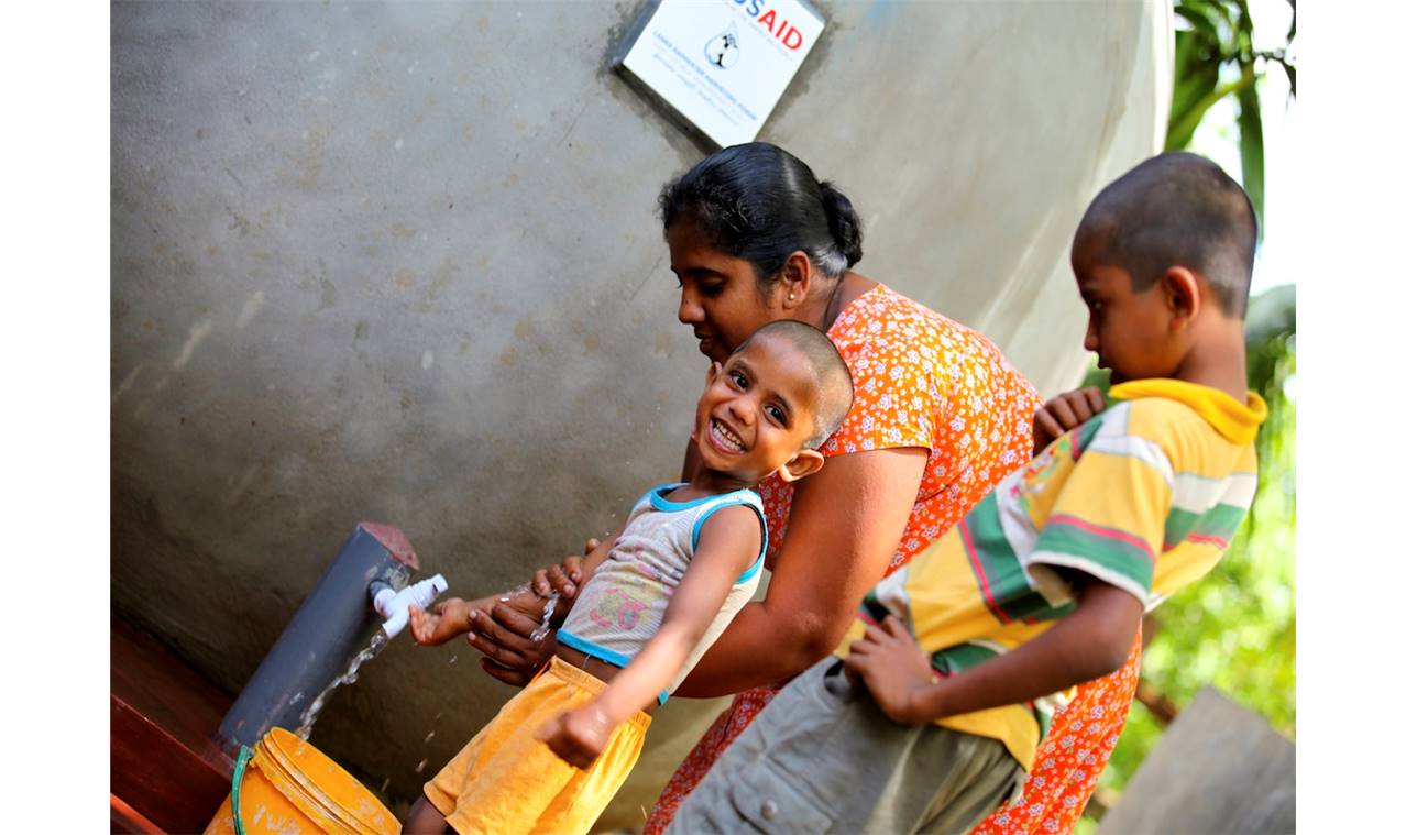 Lanka Rain Water Harvesting Foruum: Rainwater Harvesting as a disaster-resilient water supplies ...