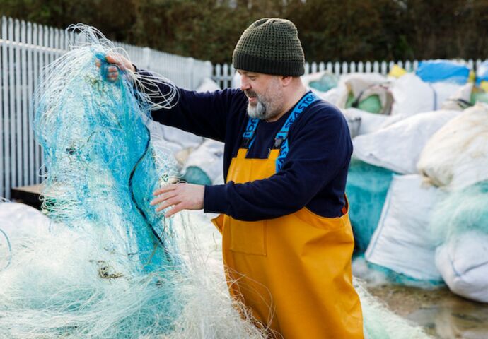 FISH'N'BRICKS - Building bricks from plastic waste - UpLink - Contribution